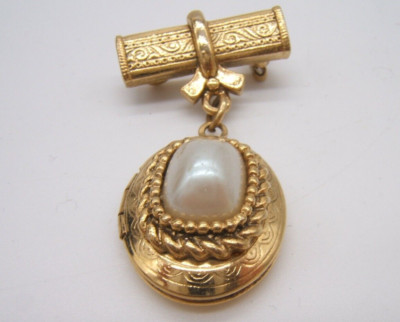 VINTAGE GOLD TONE LAPEL PIN DANGLE LOCKET WITH FAUX PEARL | eBay