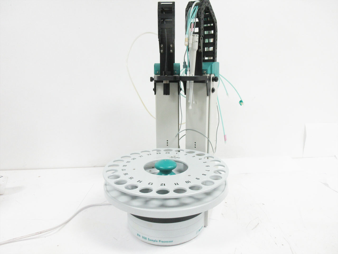 METROHM 814 USB SAMPLE PROCESSOR (2T/2P) 2.814.0110 & 24 SLOT TRAY 6.2041.340 | eBay