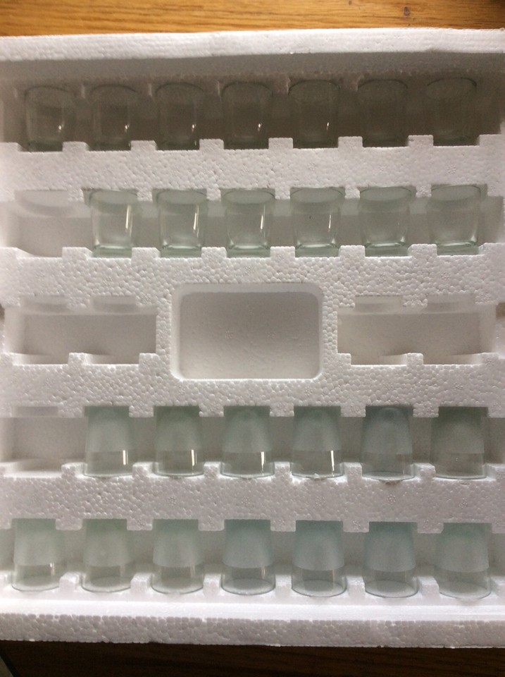 24 Set Of Checkers Bar Shot Glasses On Glass Board 689054296135| eBay