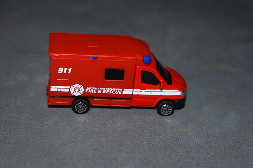 MAISTO Adventure Force AMBULANCE Eastvale Fire Department Fire and ...