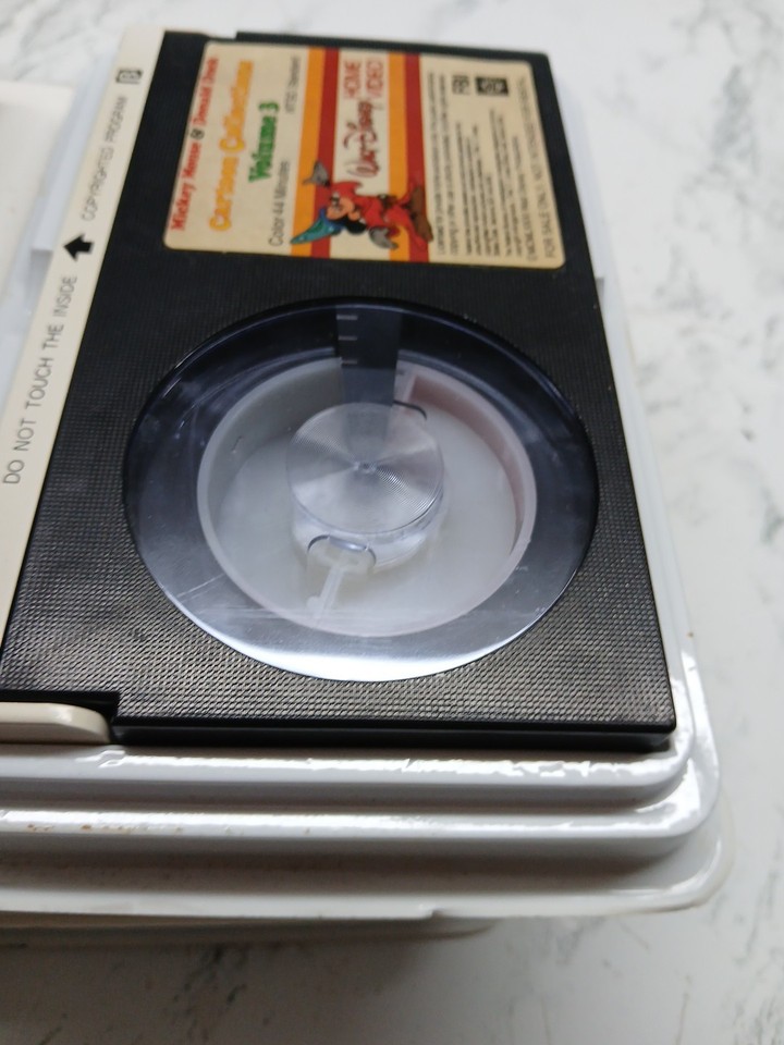 Lot of (6) Walt Disney BETA Home Video Mickey, Pluto,Donald,Chipmunks ...