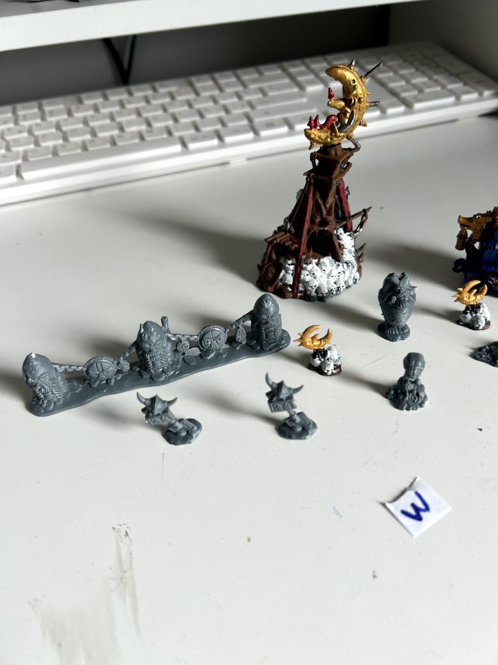 CAPTURED DWARF SLAYER + IDOL OF MORK + Grudge Pony ORCS & GOBLINS ...