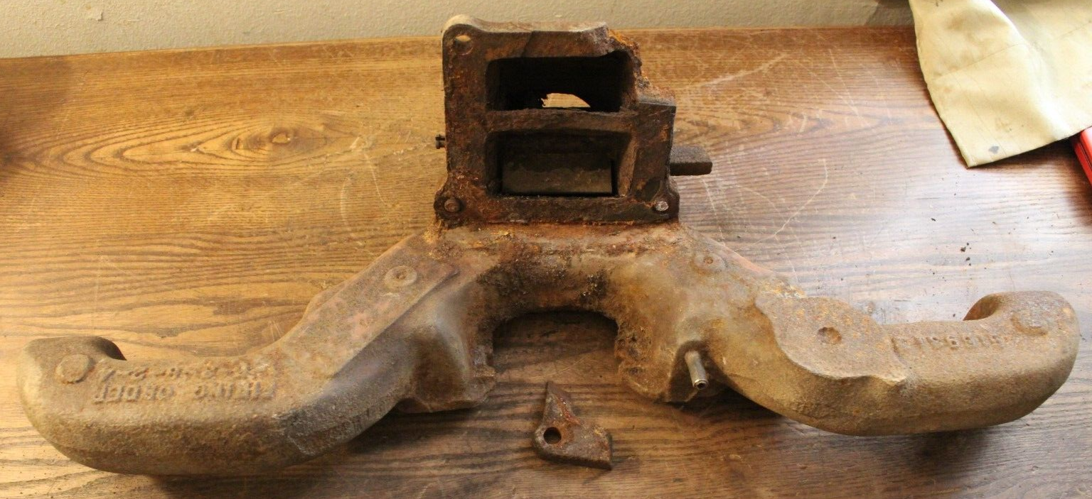 Exhaust Manifold From a 226 CI Flat 6 Cylinder Engine Studebaker M16 ...