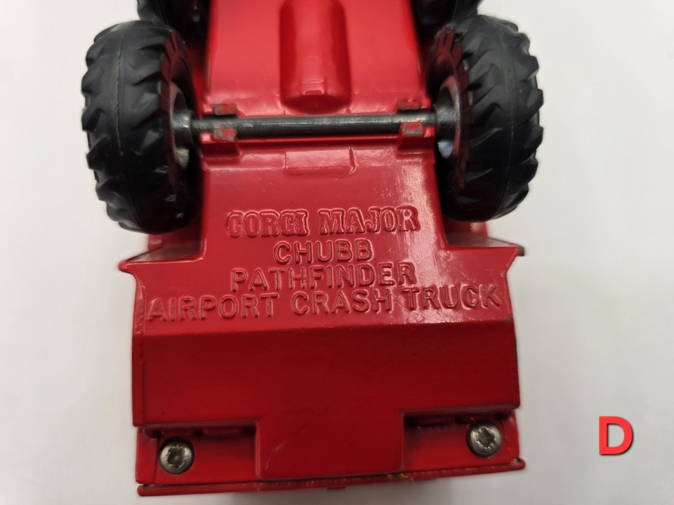 Vintage Corgi Major Chubb Pathfinder Airport Crash Truck Fire Fighter ...