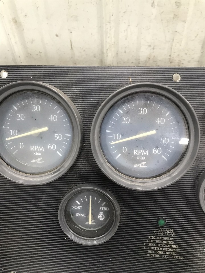 91 Sea Ray 310 Sundancer Boat dash panel board gauge gauges tachometer ...