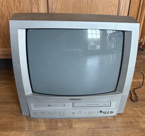 Emerson EWC19T5 19” TV VCR DVD VHS CRT Combo Retro Gaming TV | eBay