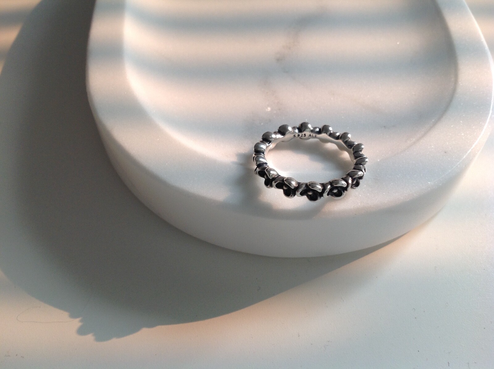 Authentic Pandora Sterling Silver Flower Band Ring Si… - Gem