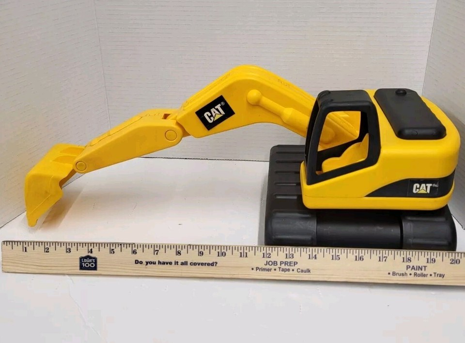 Yellow CAT Backhoe CONSTRUCTION model VEHICLE by TOY STATE INDUSTRIAL ...