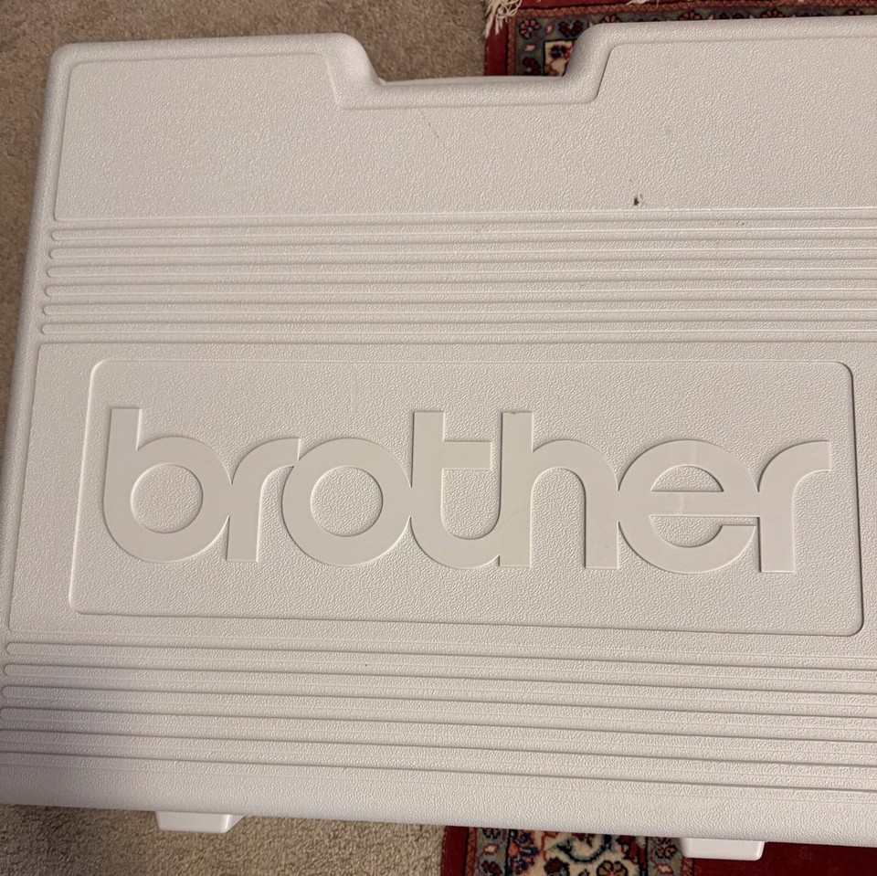 Brother Innovis 6000d Embroidery AND Sewing Machine Excellent Condition ...