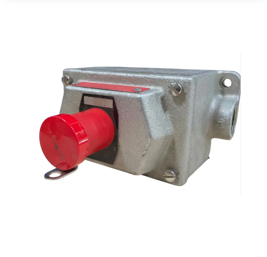 CROUSE-HINDS EDSC2184S769 Explosion Proof Emergency Stop Button | eBay