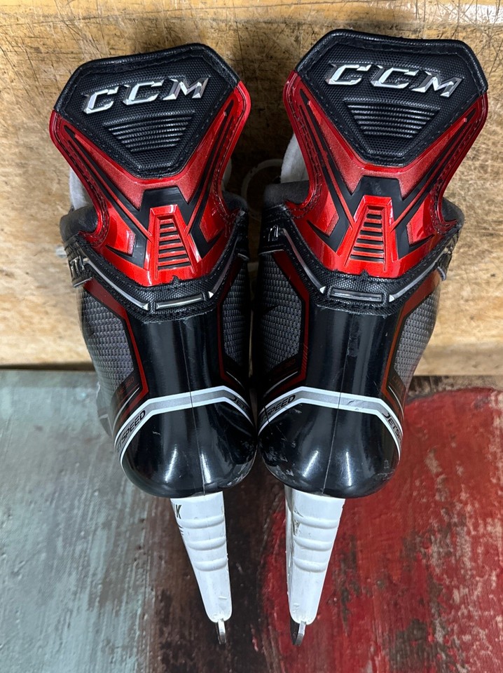 PRO STOCK CCM JETSPEED FT1 Liteframe 360 ice HOCKEY SKATES size 9.5 | eBay