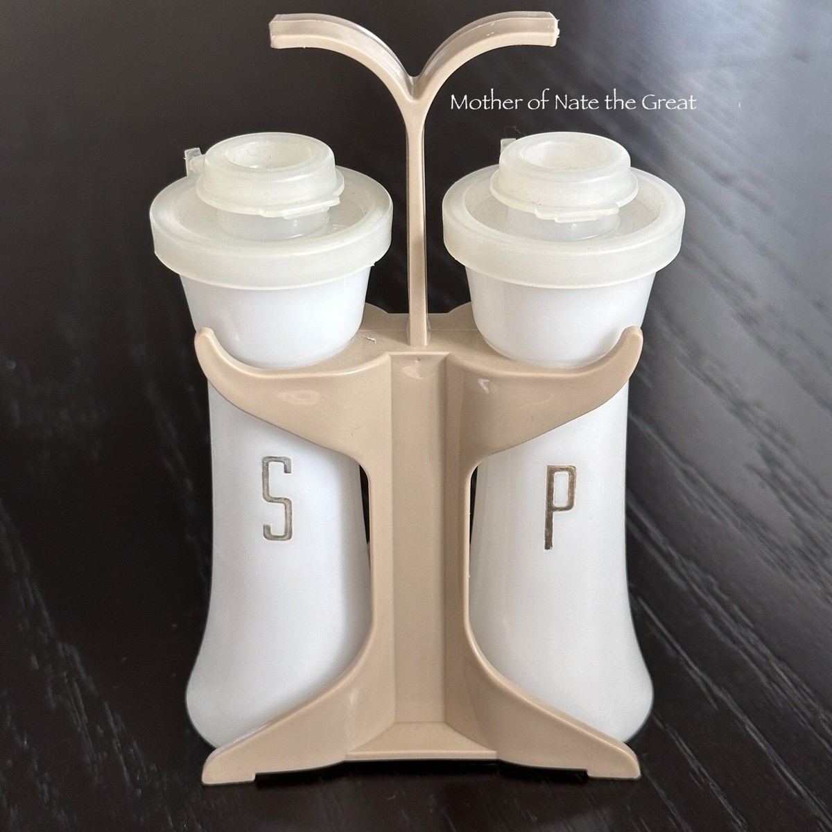 Vintage Tupperware Salt Shaker VINTAGE TUPPERWARE SALT & PEPPER SHAKER