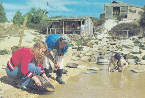 APC2459) PC Australia Panning for Gold - Sovereign Hill Ballarate ...