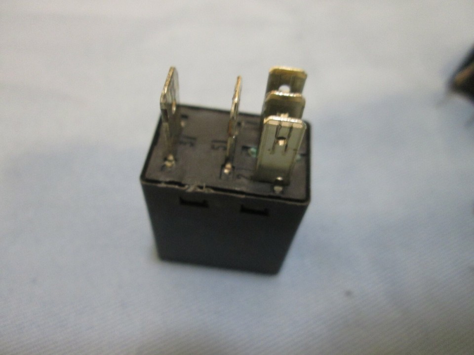 SIEMENS/TYCO 4671168E - 72472M Multi-Function Relay **QUANTITY 6 RELAY ...