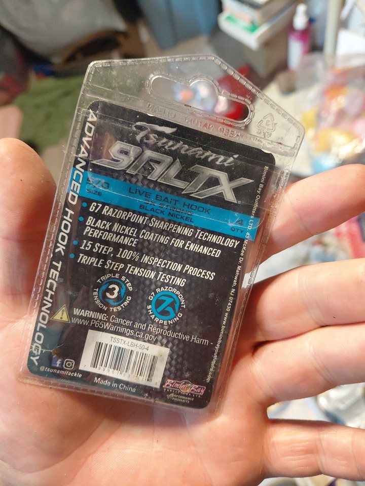 Tsunami SaltX Live Bait Hooks, 3X Strong, Black Nickel, size 5/0, with ...