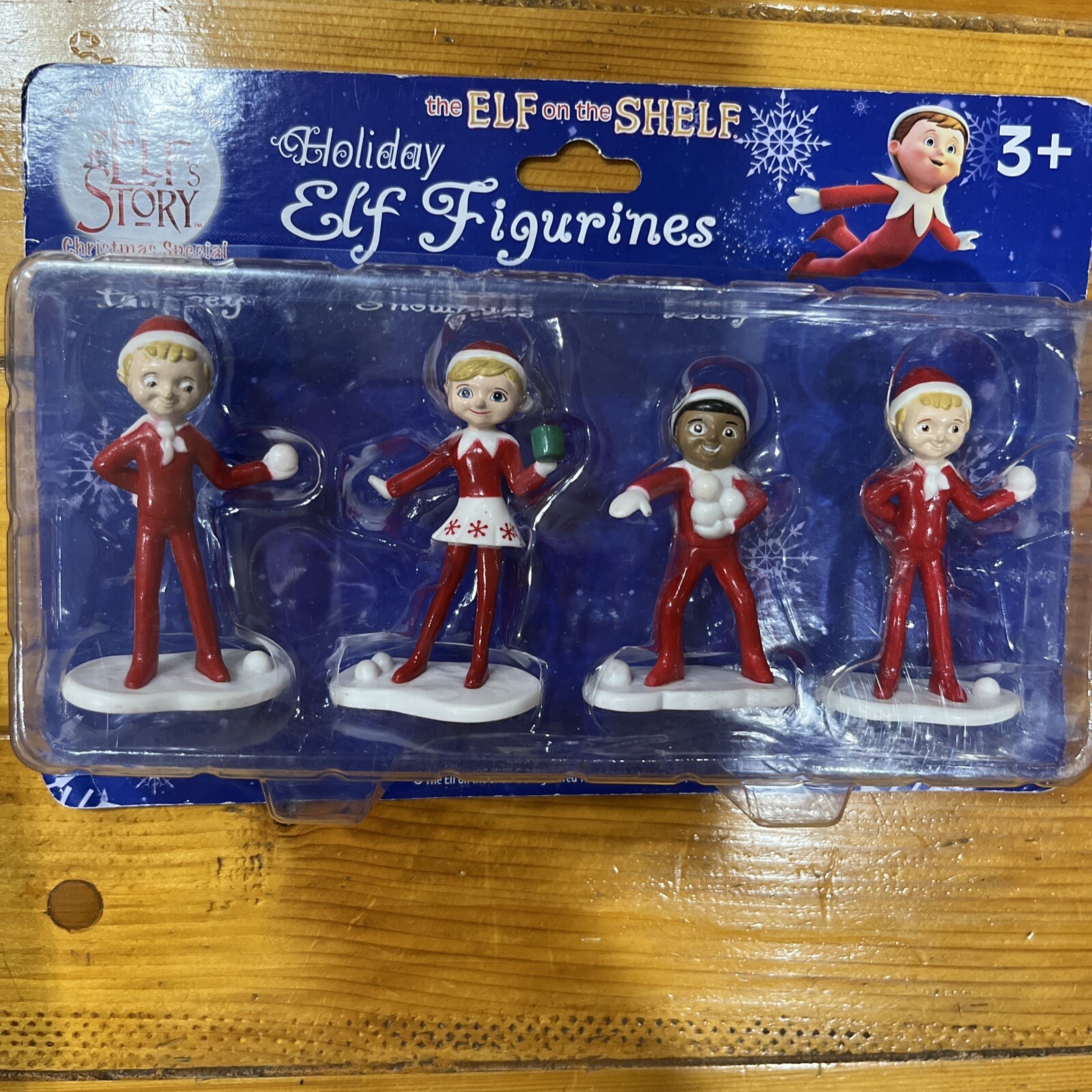 ELF ON THE SHELF FIGURINE SET of 4 New Sealed Flawed Box Includes/Book ...