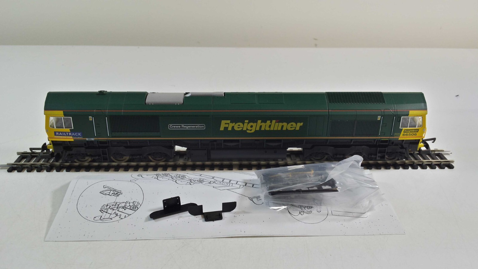 LIMA Class 60 and Class 66 Locomotives - Your Choice of Model | eBay