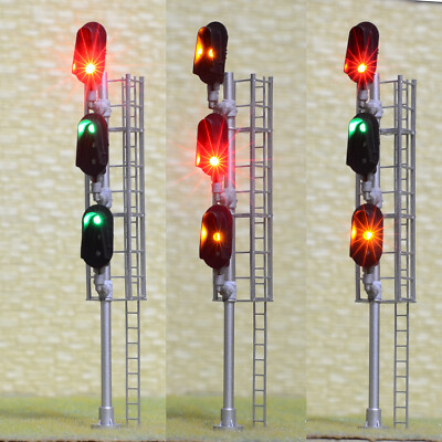 1 x HO scale model 3 colors block signal sunshield 3 heads Darth Vader ...