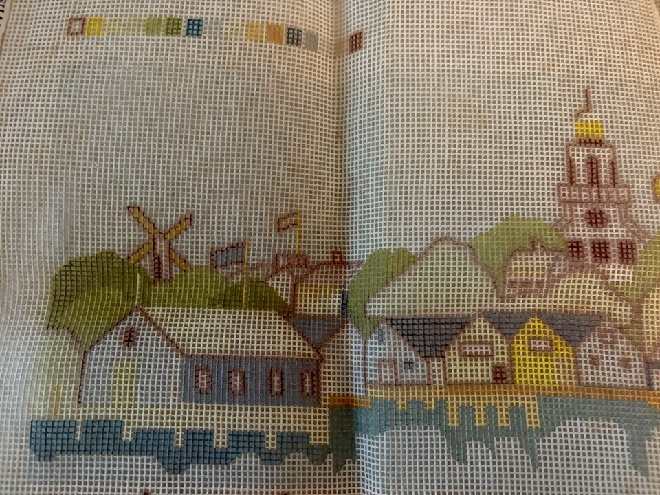 Vtg Erica Wilson NEEDLEWORKS/TAPESTRY/NEEDLEPOINT Hand-Painted Canvas ...