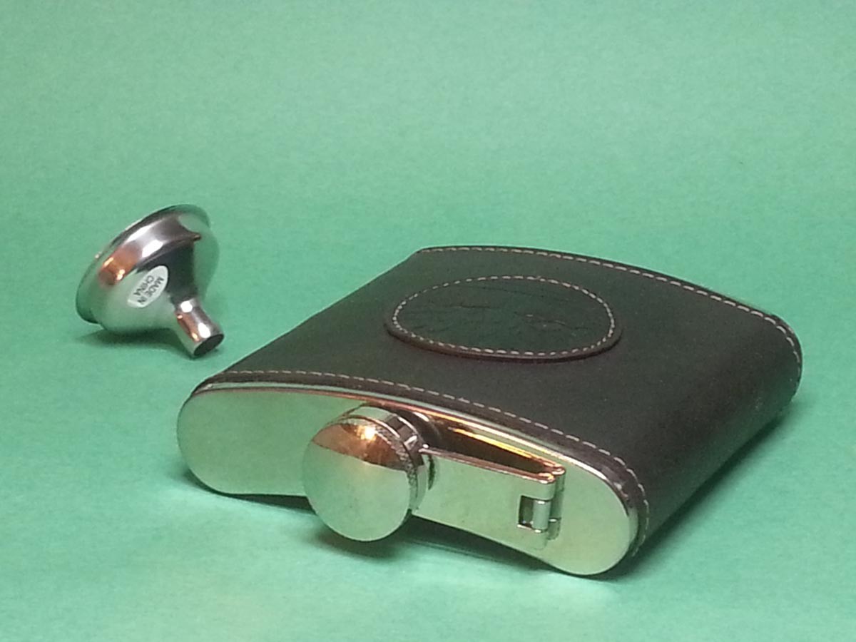 Timberland Flask 6oz Stainless Steel Leather Cover with Funnel New in ...