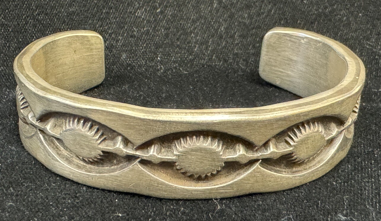 Heavy Emerson Bill Navajo Sterling Silver Cuff Bracel… - Gem