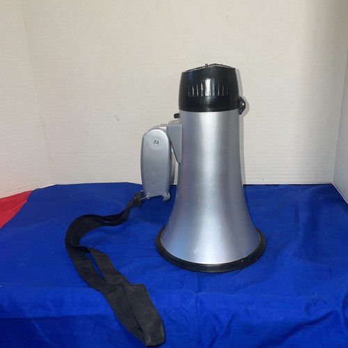 MerchSource 2018 Hand-Held Megaphone with Siren- Works! Estate Find | eBay