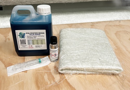 Fibreglass Resin Repair kit 1KG Polyester Resin 1 SqM CSM matting VALUE ...