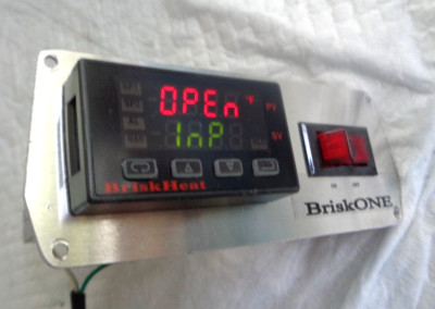 Temperature Controllers - Love Temperature Controller