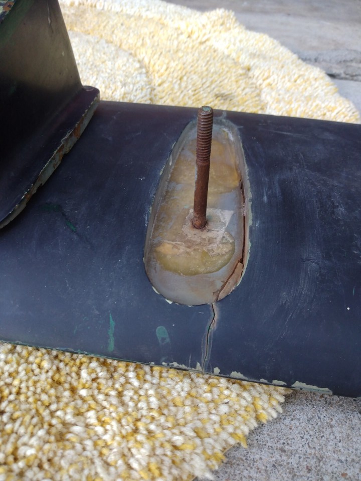 '69 GTO Coupe H-Top Rear Decklid Spoiler Original Judge 1969 READ ...