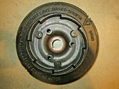 Johnson Evinrude Flywheel 2 Stroke 25 & 35 HP 3 Cylinder Cyl w/ Gear ...