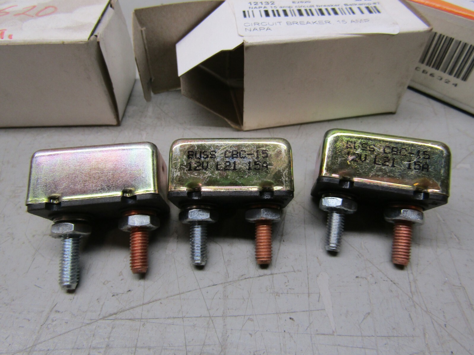 Napa 782-3002 Circuit Breaker 15 amp Lot of 3! | eBay