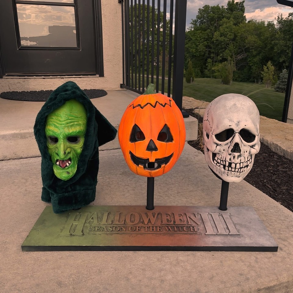 Custom Halloween 3 Vintage Style 3 Mask Stand Masks NOT INCLUDED | eBay