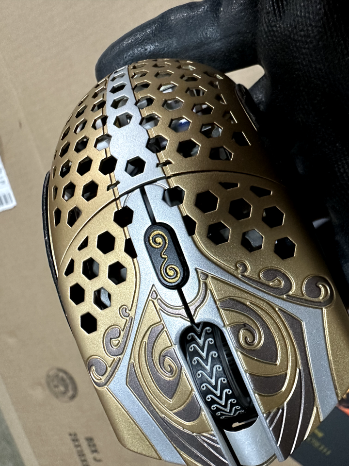 Finalmouse Starlight-12 Hero of Troy Achilles Gaming Mouse Gold Small ...