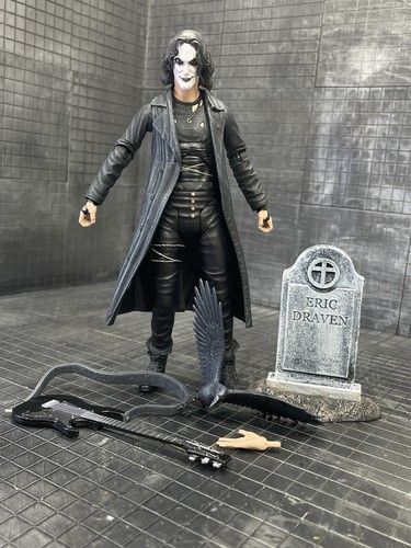 Diamond Select Brandon Lee The Crow Deluxe Action Figure | eBay