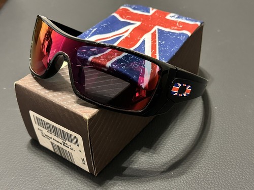 NEW OAKLEY BATWOLF COUNTRY FLAG UK OO9101-12 RARE POLISHED BLACK +RED ...