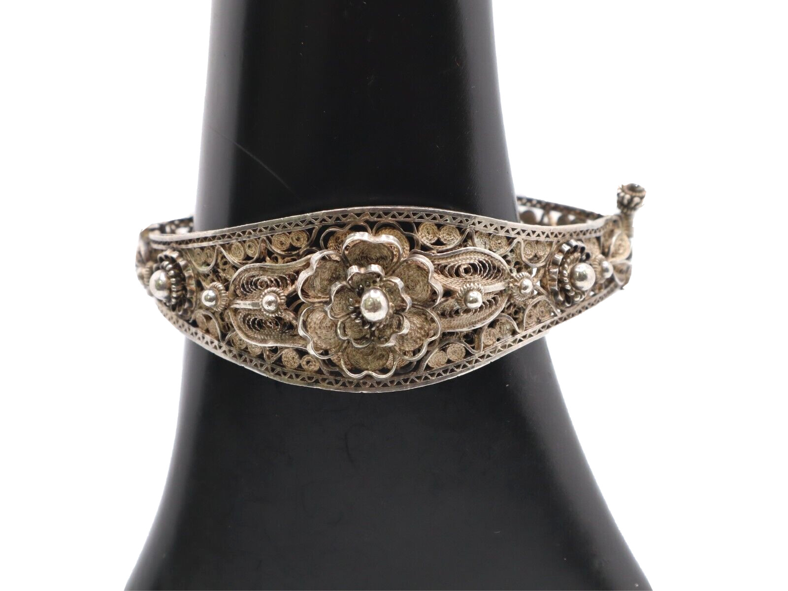 Silver Intricate Flower Detailed Design Cuff Bangle 6… - Gem