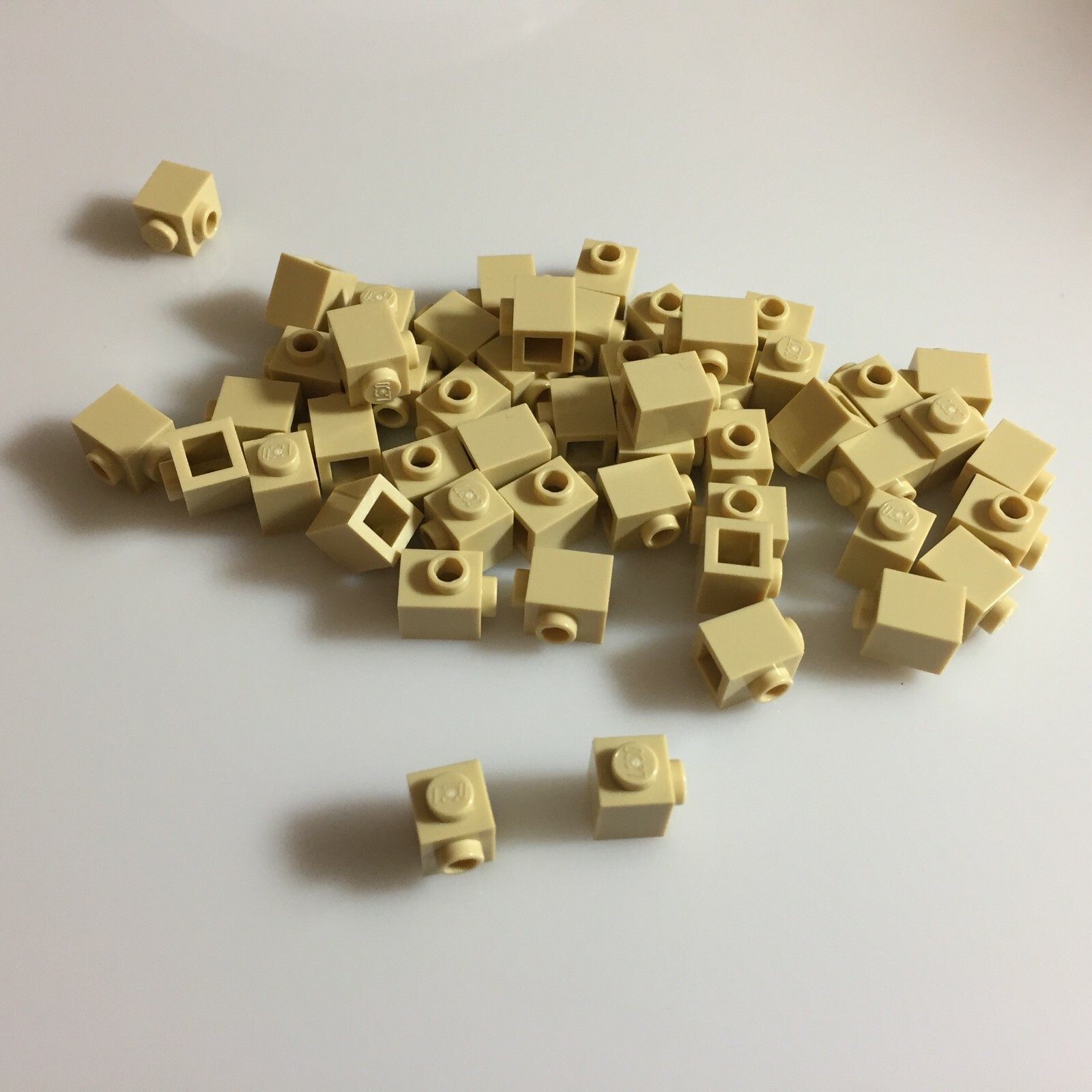 50 per lot NEW LEGO Brick Yellow ("Tan") Bricks 1X1 W. 1 Knob (87087/ ...