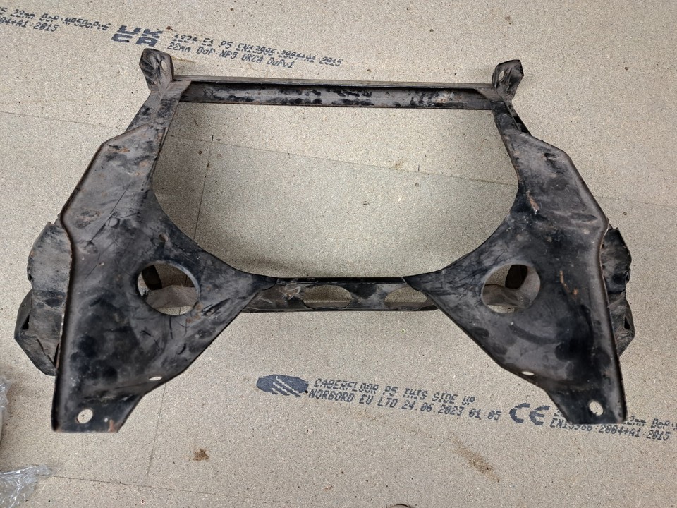 CLASSIC MINI - SUBFRAME - FRONT DRY SUSPENSION | eBay UK