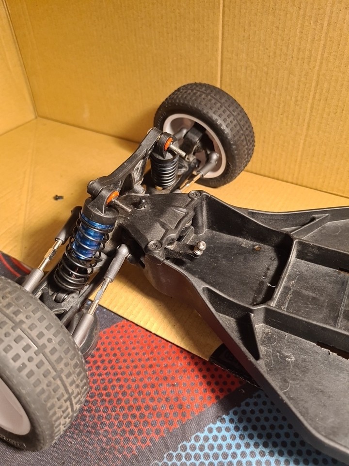 Team Associated RB10 Rolling Chassis Brand New Rear Tyres | eBay UK
