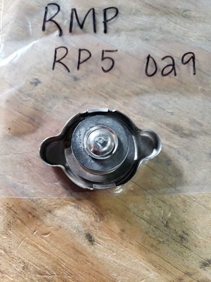 RigMaster RP5-029 APU Radiator Cap (13 lbs PSI) RP5-026 | eBay