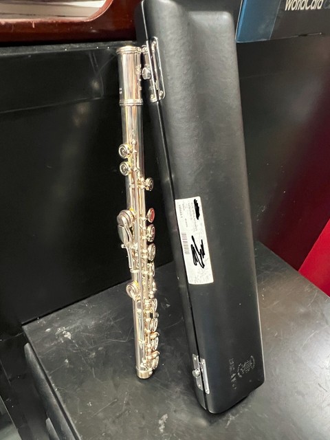 Gemeinhardt 3SB Intermediate Flute - Silver for sale online | eBay