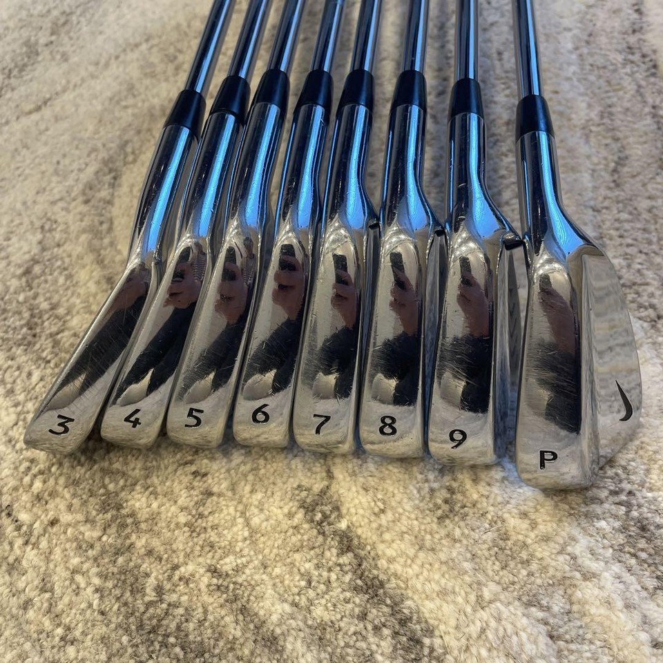 NIKE Iron Set Forged Iron Tiger Woods Model 3-9.P Dynamic Gold Flex ...
