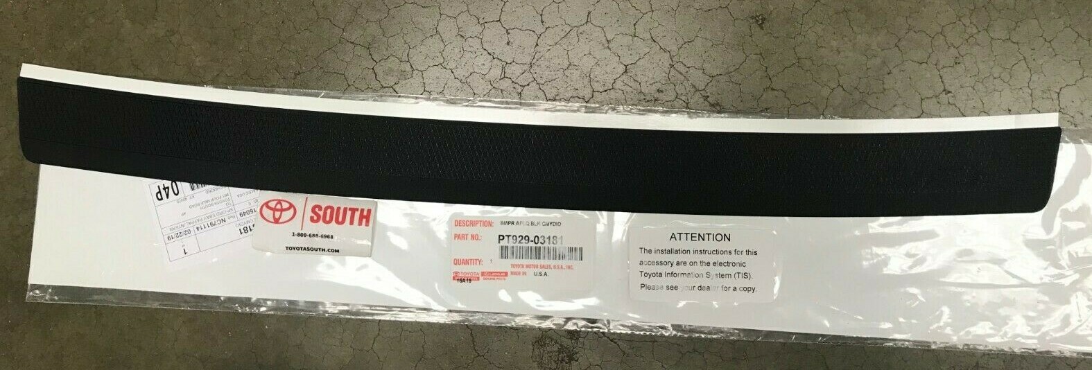 2018 2019 Toyota Camry Rear Bumper Protector Applique PT929-03181 XSE ...
