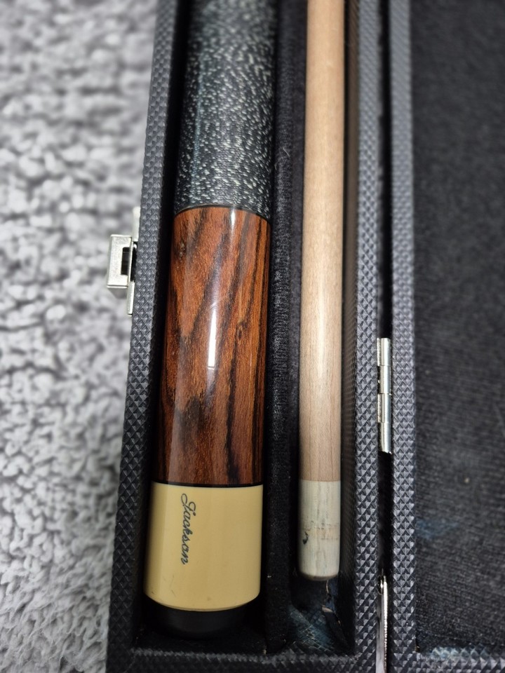 VINTAGE JACKSON CUSTOM POOL CUE W/ HARD CASE | eBay