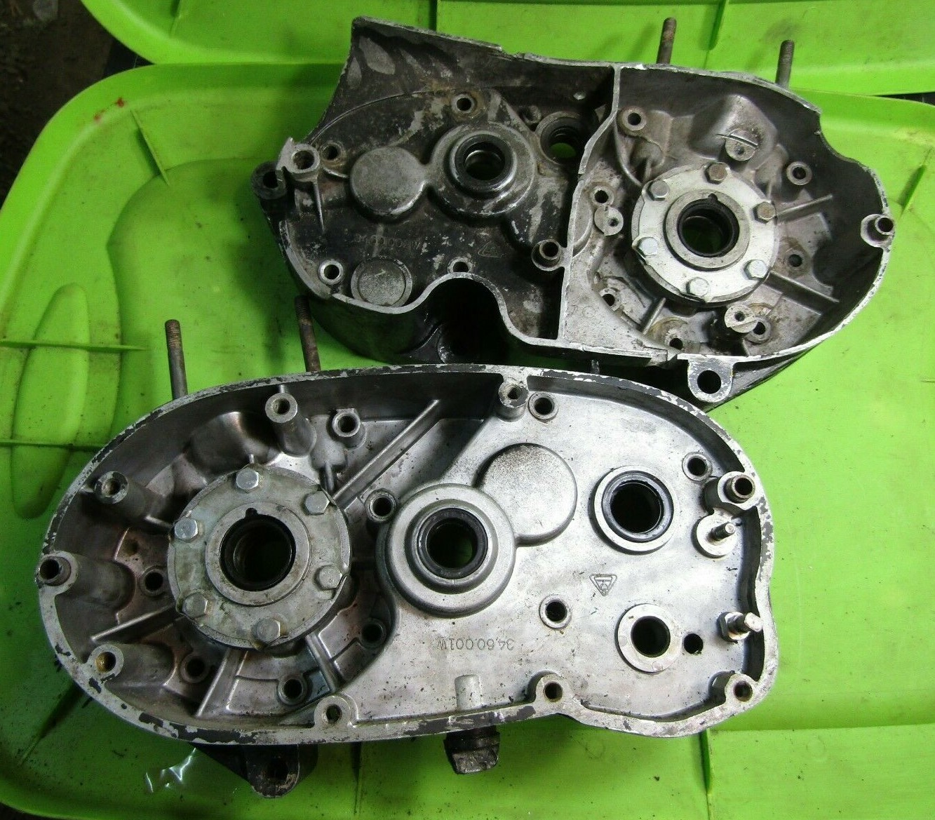 Montesa Cappra 250 V75 Engine Cases # 14 p/n 73M0658 73M 1975 #14 Motor ...