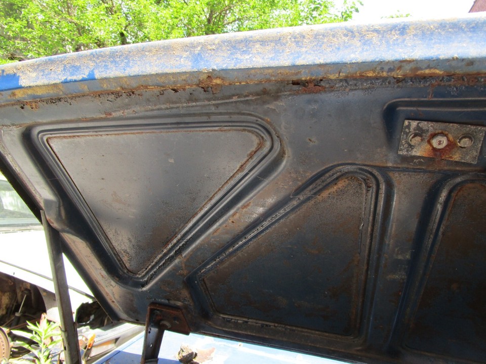 Triumph TR6 Trunk Lid Original 1969-1976 No Rust Holes Solid #813960 | eBay