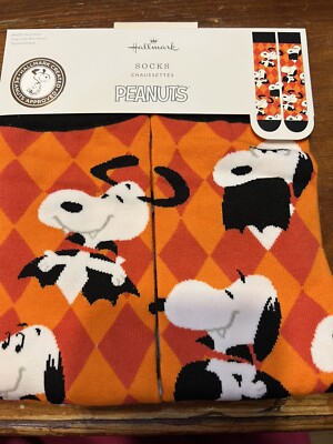 Hallmark Snoopy As Vampire Peanuts Halloween Socks One Size Fits Most ...
