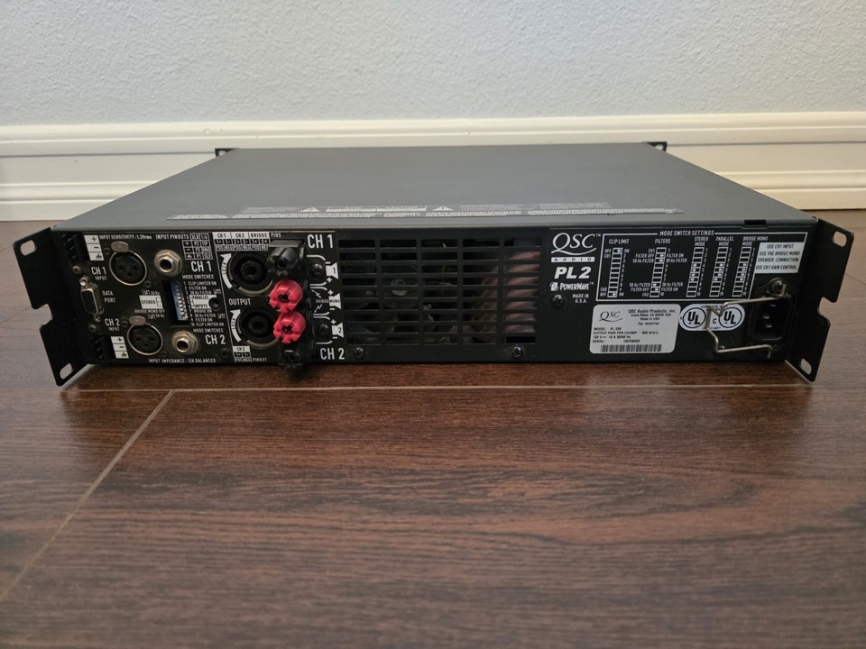 QSC PowerLight 2 PL-230 3000w 2-Channel Professional Power Amplifier ...