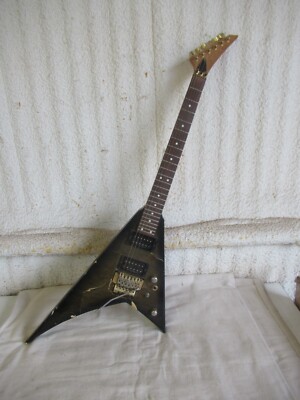 Grover Jackson Electric Guitar Randy Rhoads V Black Gold Pick-Ups ...