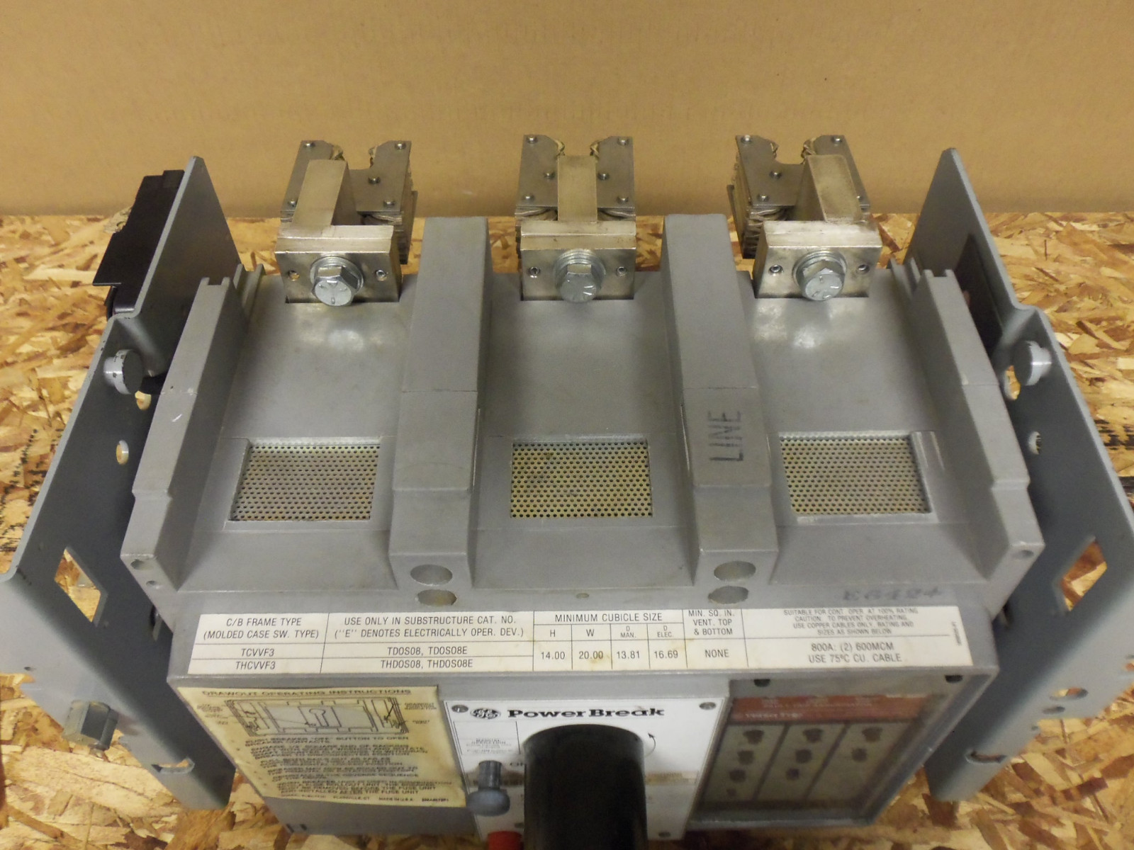 GE POWERBREAKER AIR CIRCUIT BREAKER TCVVF3608 800 AMP 600V 3 POLE ...